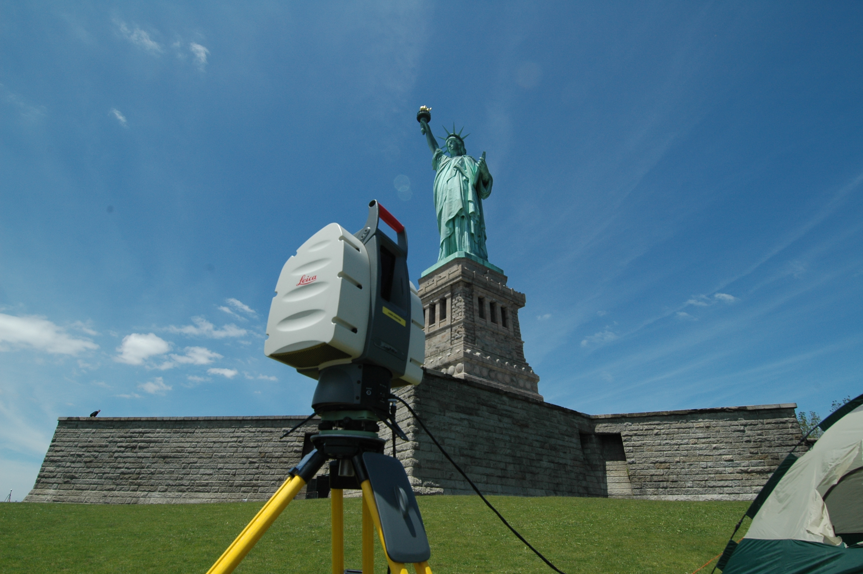 Digital Statue of Liberty - Architizer
