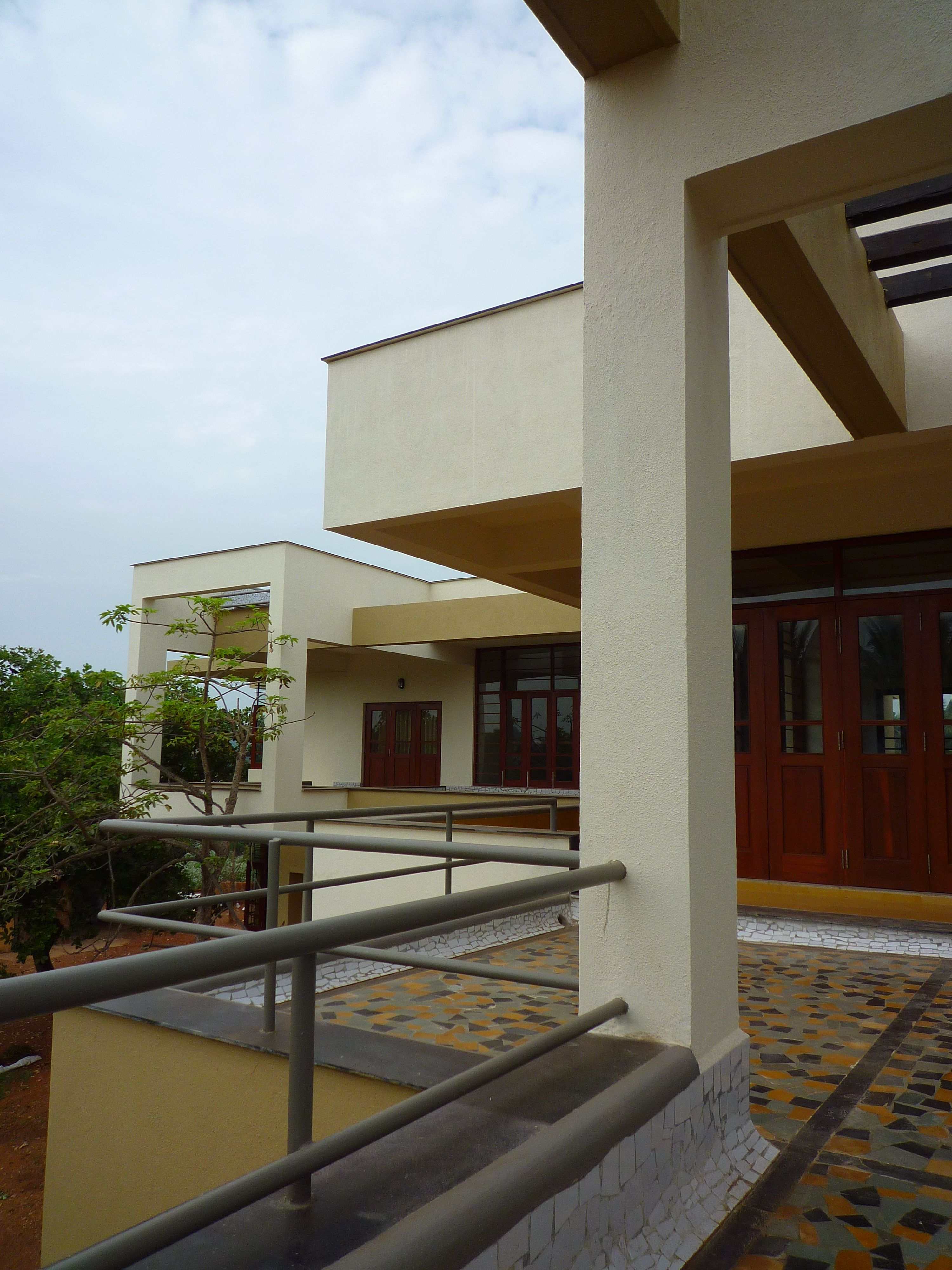 Manjooran House, Carambolim, Goa - India by Jim Manjooran - Architizer