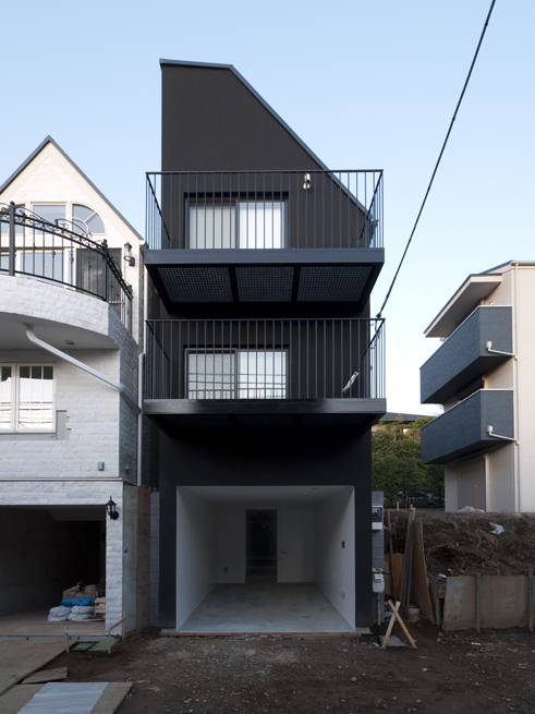House Contrast - Architizer