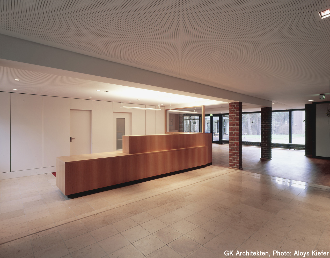 TK Health Insurance Personnel Training Center by GK Architekten ...