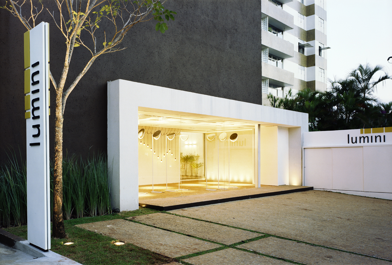 Lumini Shop by Rocco, Vidal + arquitetos - Architizer