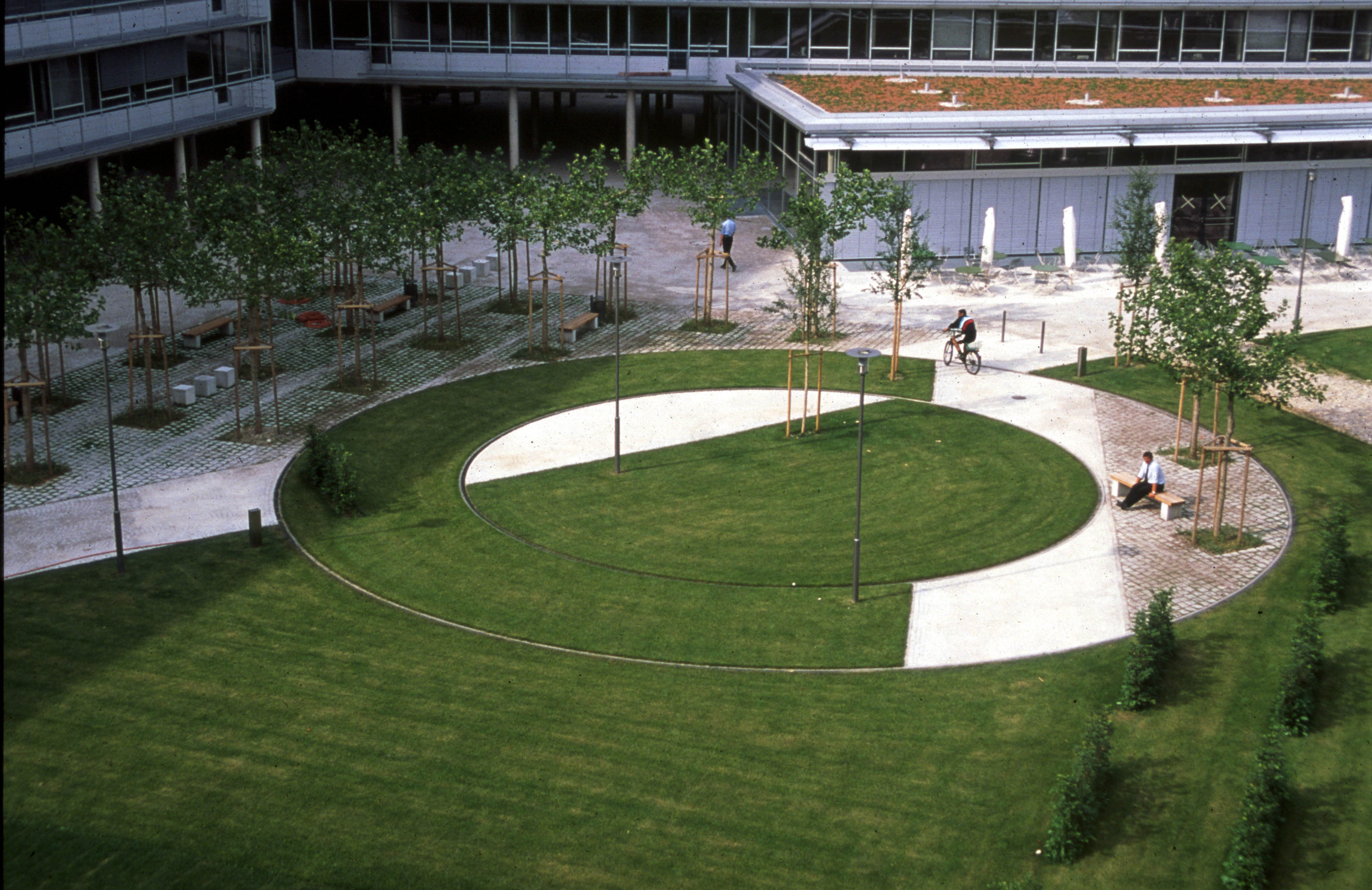 Courtyard In The Wind by Acconci Studio - Architizer