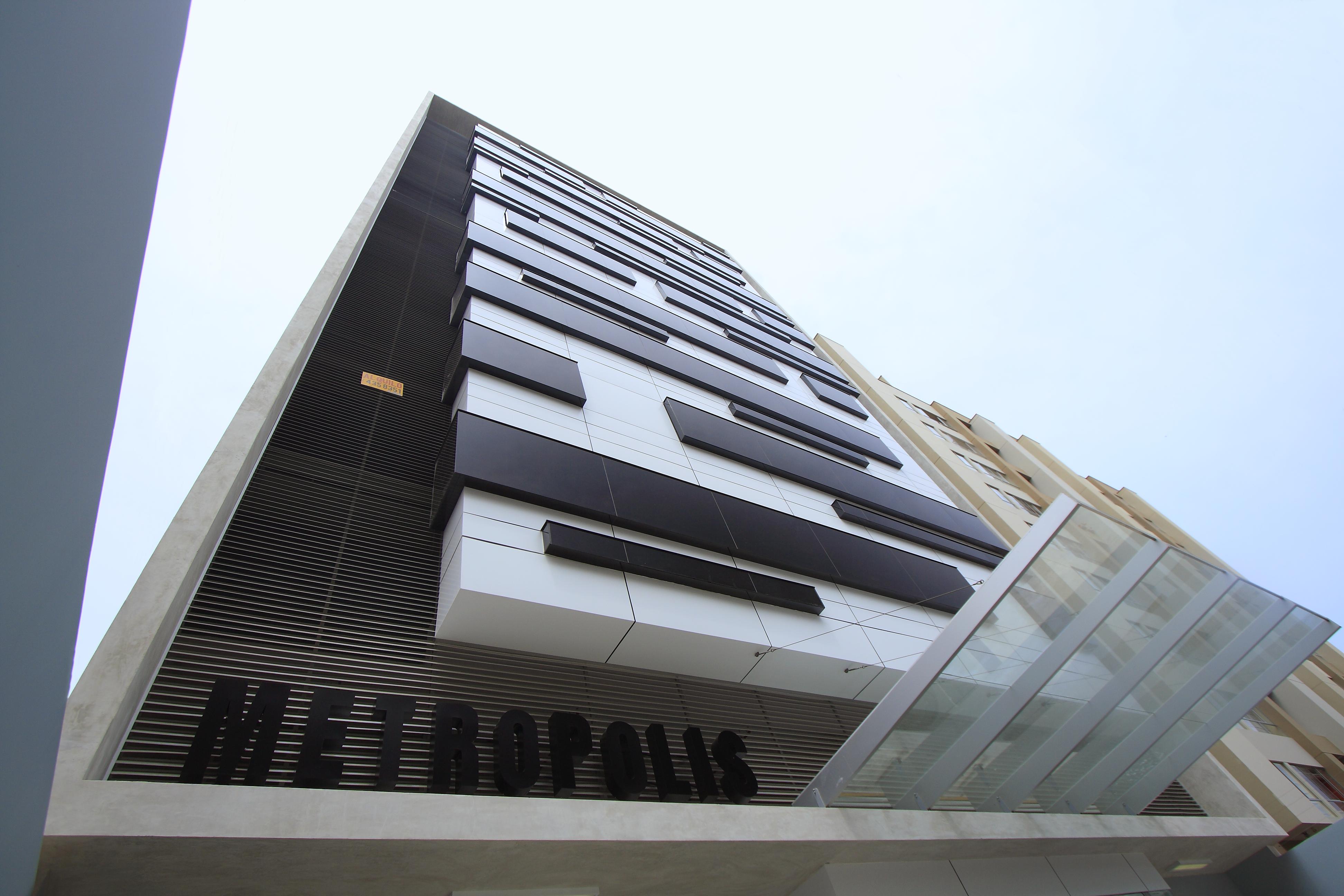 Metropolis Building - Architizer