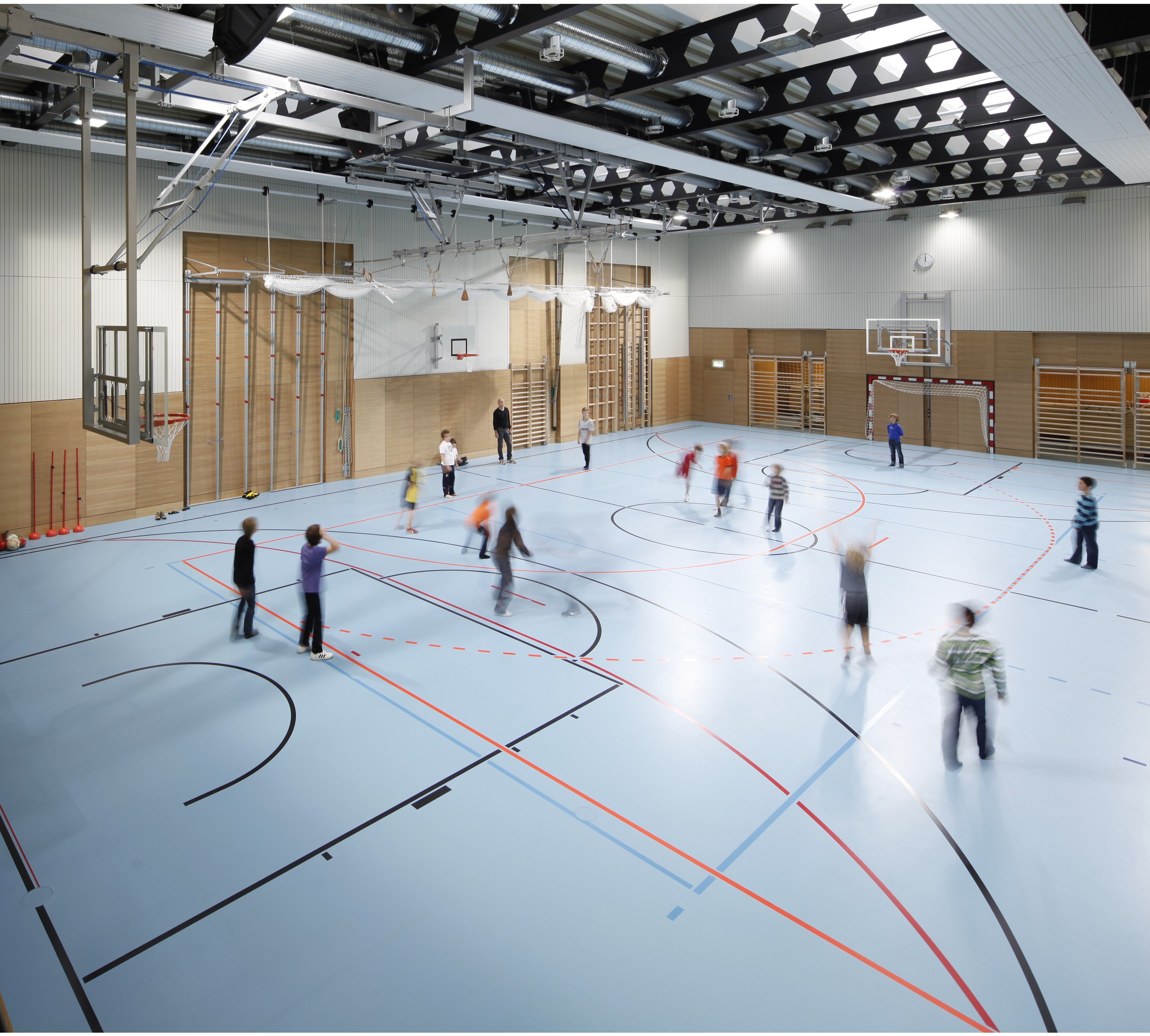 Multifunctional sports hall Viktring - Architizer