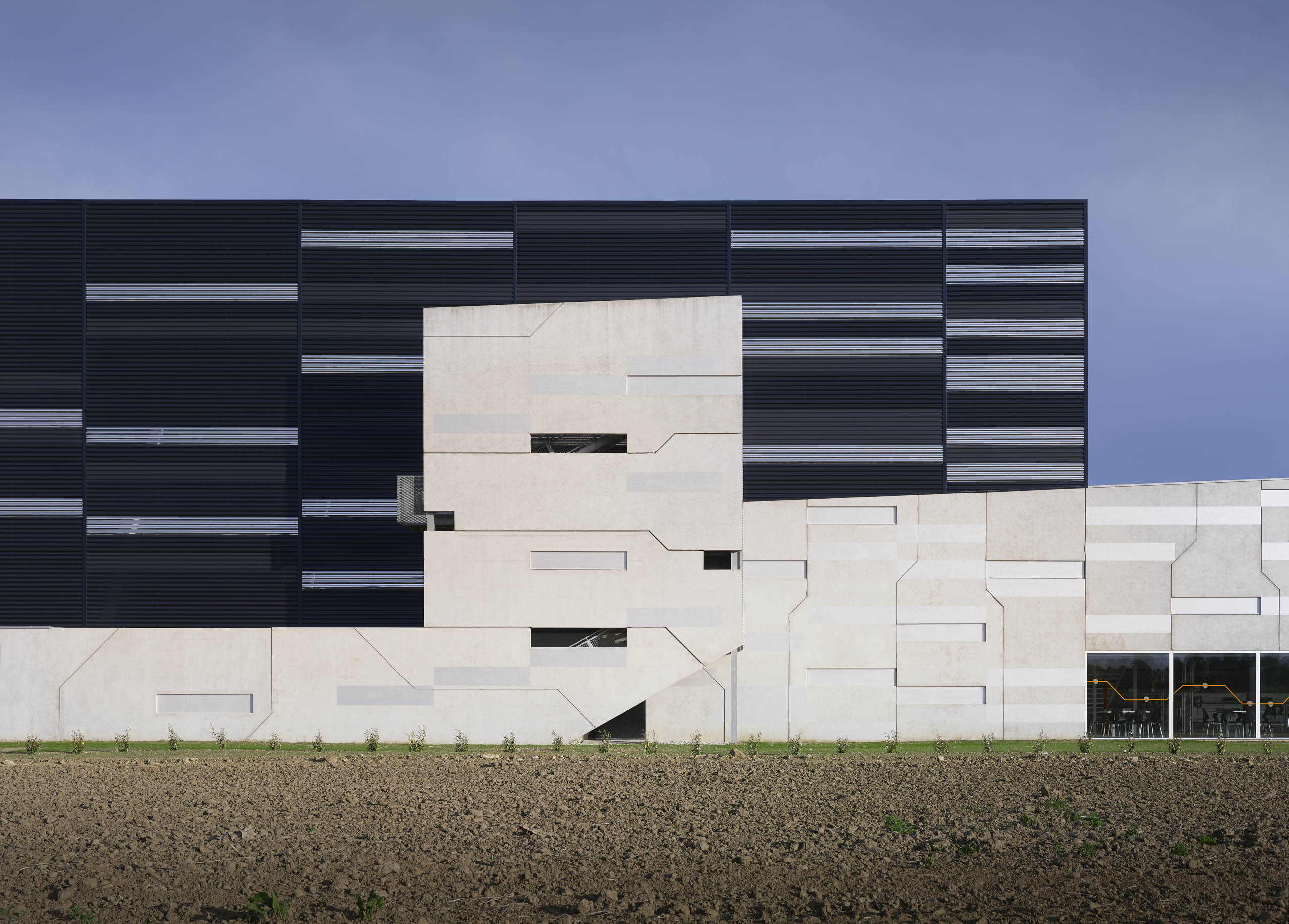 Koezio leisure building by D'HOUNDT+BAJART architects&associates ...