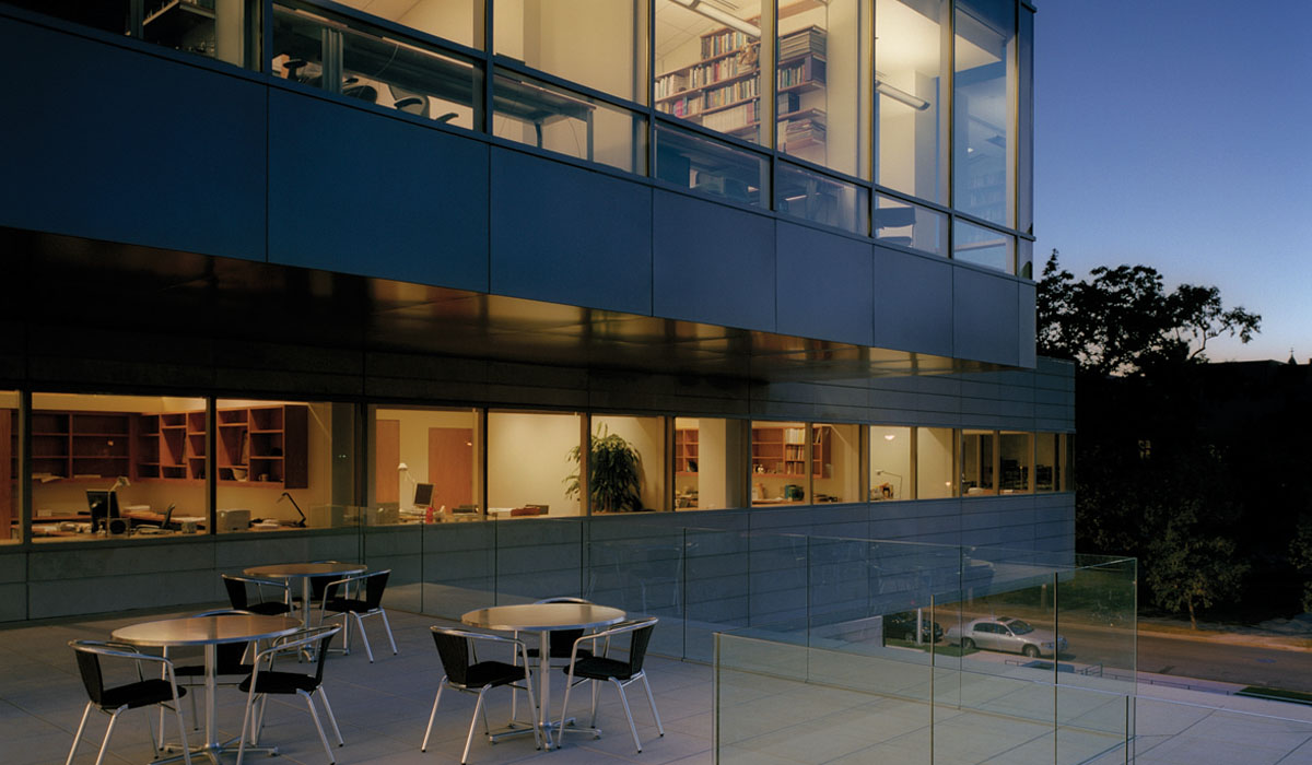 University of Chicago Graduate School of Business - Architizer