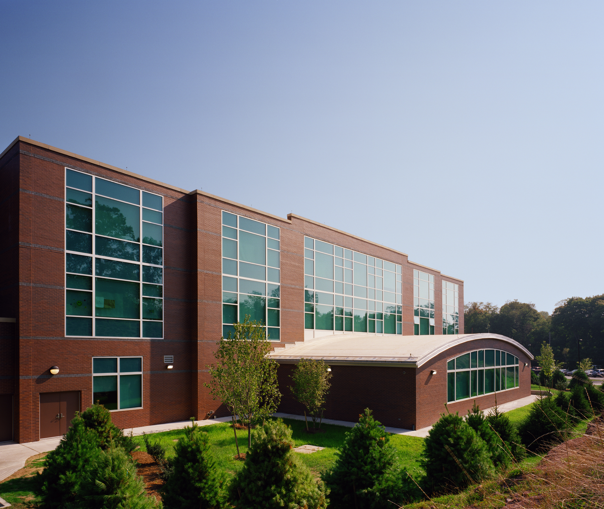 Benjamin Jepson Magnet School by KAGAN Architecture - Architizer
