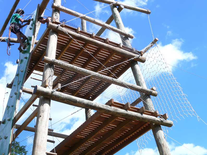 Zip Line Towers by Cabana Arquitetos - Architizer