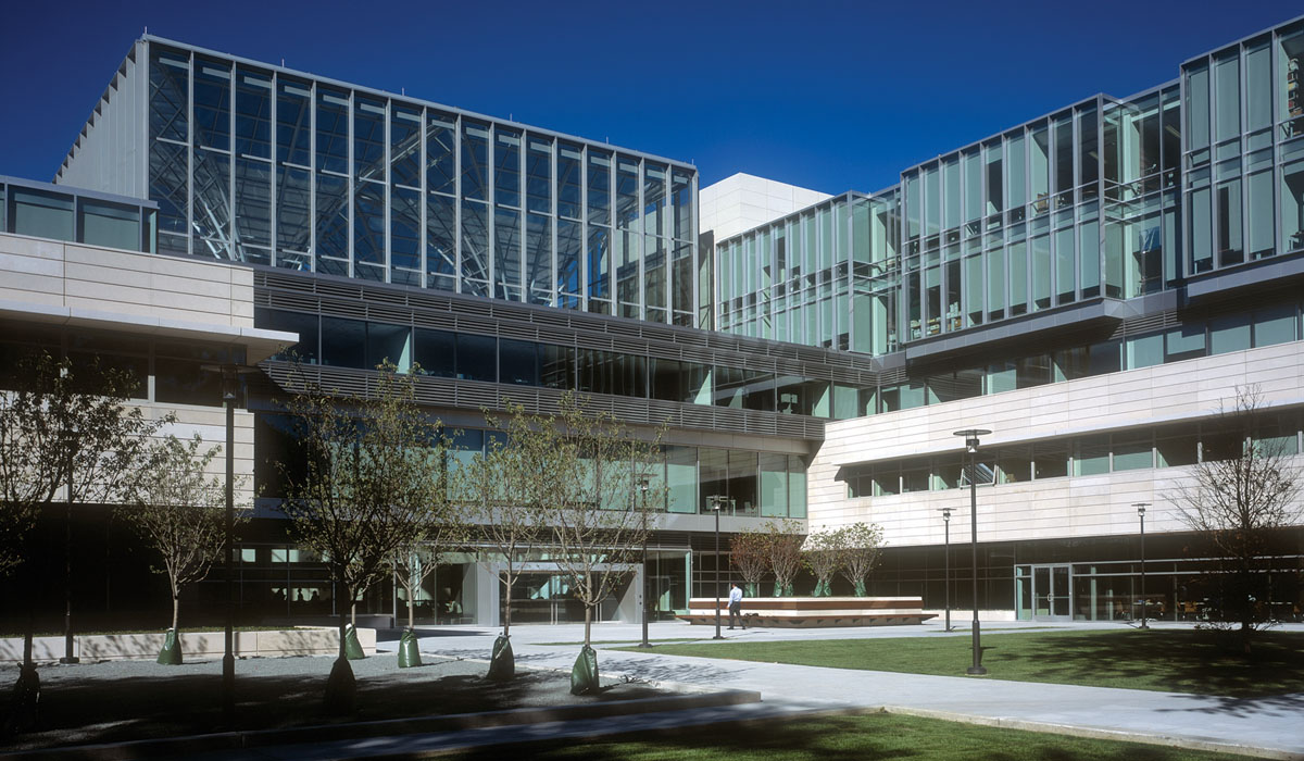 University of Chicago Graduate School of Business - Architizer