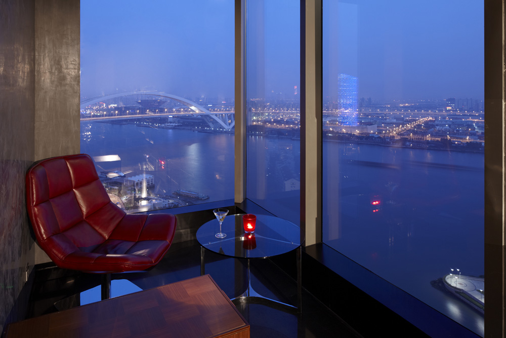 The Yu Bar by KOKAISTUDIOS - Architizer