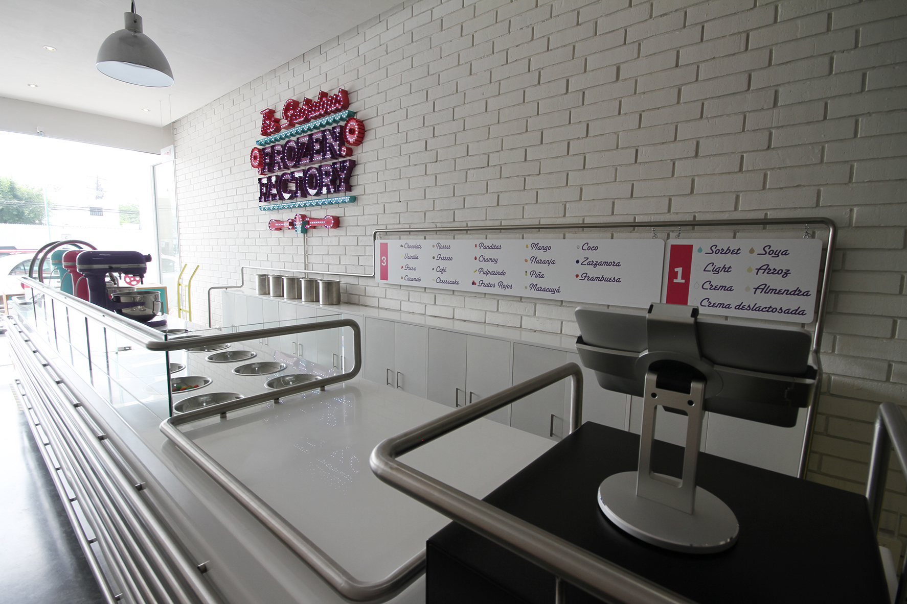 The Fabulous Frozen Ice Cream Factory by Jakob Gomez Architects ...