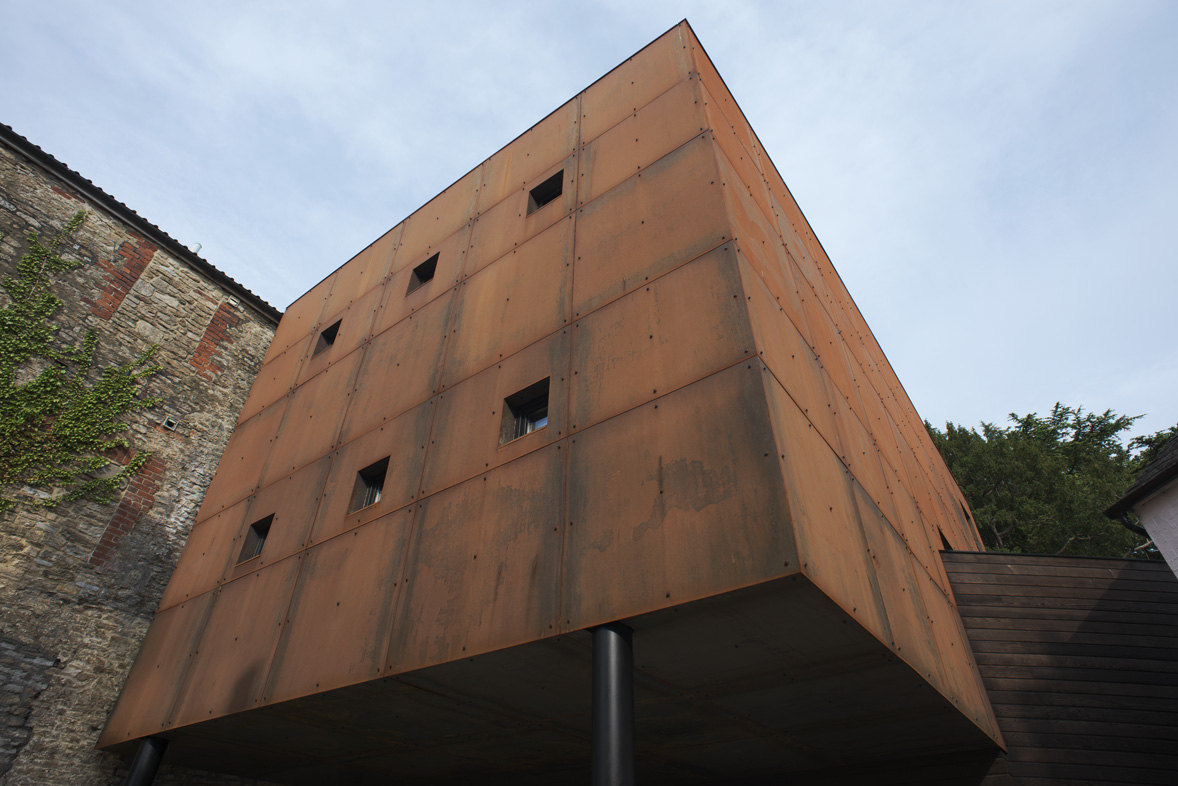 Ferrum House by Mark Merer - Architizer