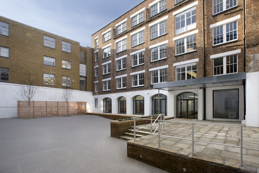 Compton Courtyard - Architizer