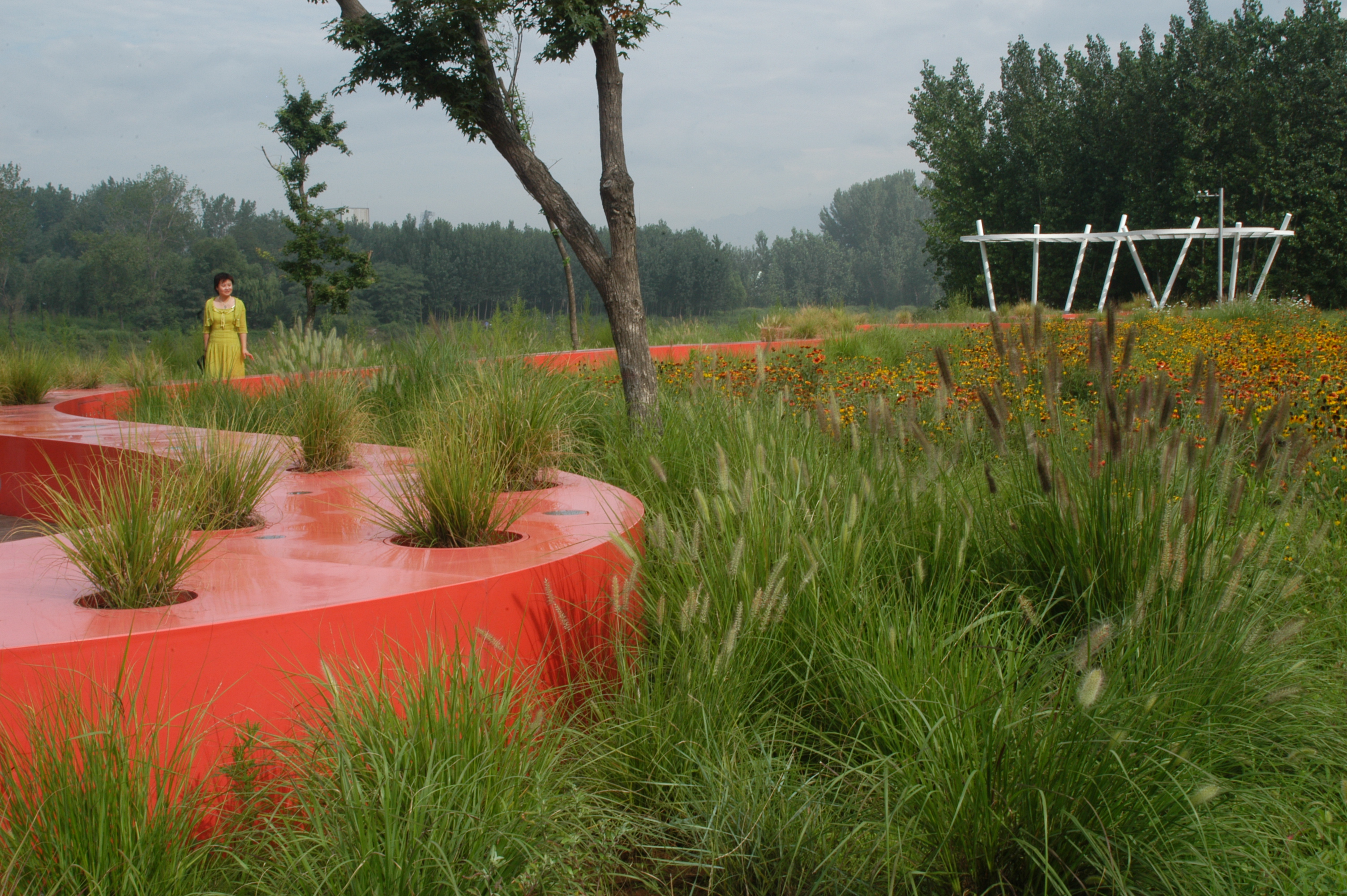 Qinhuangdao Red Ribbon Park by Turenscape Landscape Architects - Architizer