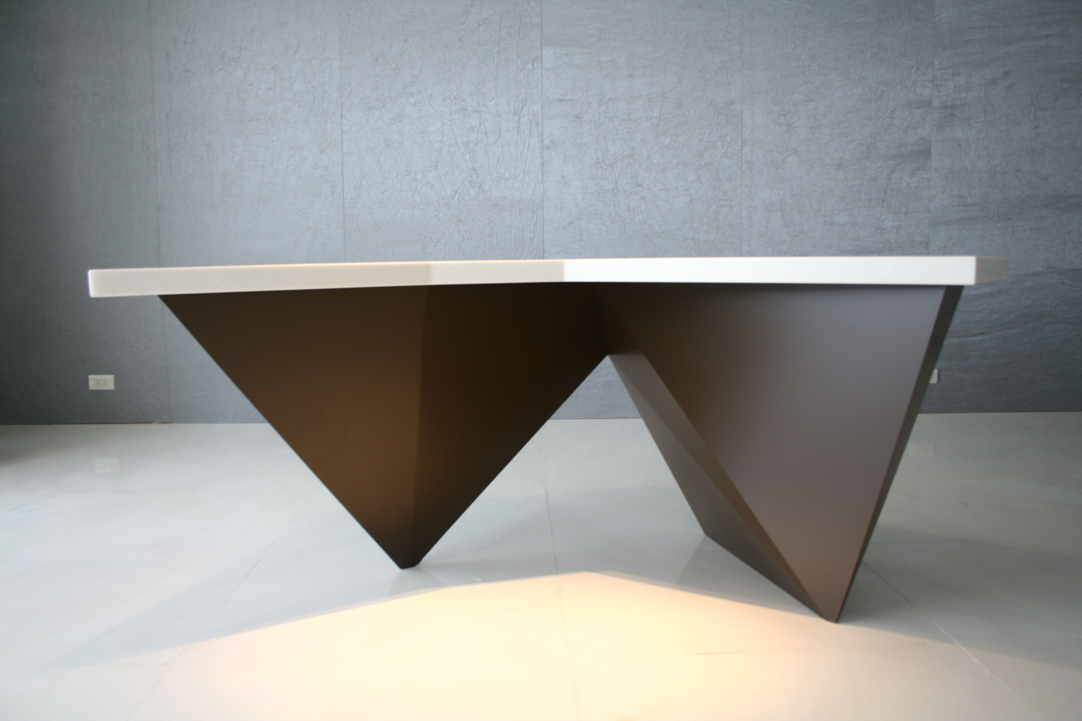 F-Table - Architizer