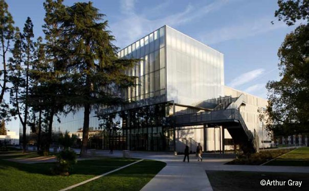 Henry Madden Library (California State University, Fresno) by AC Martin ...