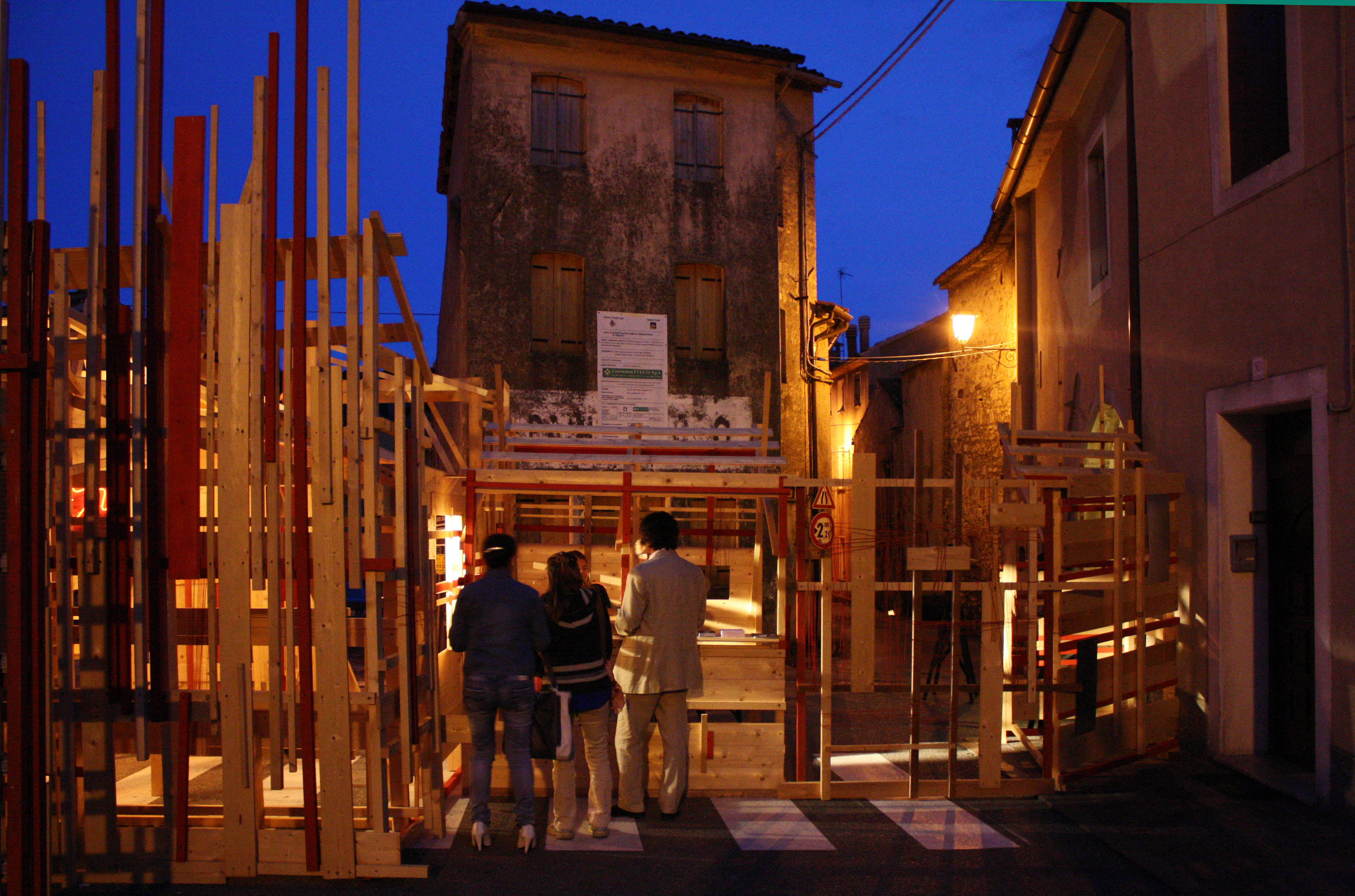 THROUGH THE LOOKING GLASS set design project by AtelierFraSe - Architizer