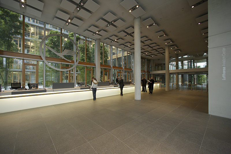 Lufthansa Aviation Center - Architizer