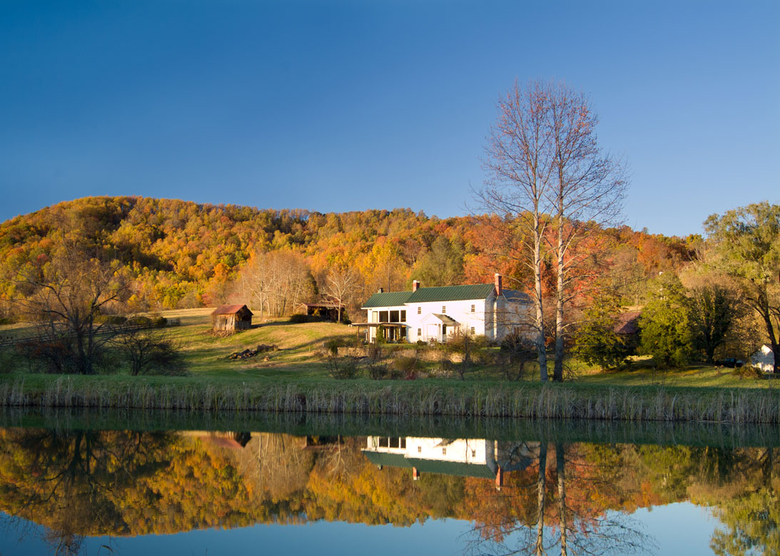 A Glass Room on a Log House by Reader & Swartz Architects, P.C ...