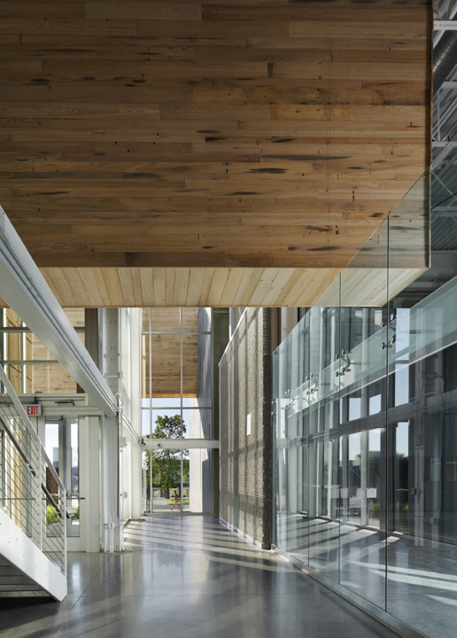 James Swenson Civil Engineering Building by Ross Barney Architects ...