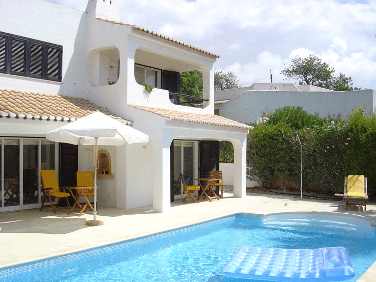 Extension & swimming pool, Alpouvar, Portugal - Architizer
