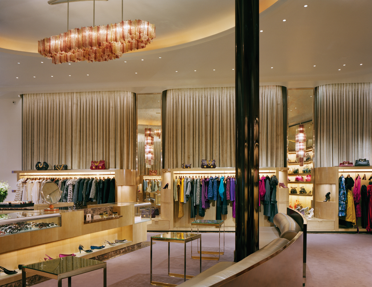 Marc Jacobs Los Angeles by Jaklitsch / Gardner Architects - Architizer