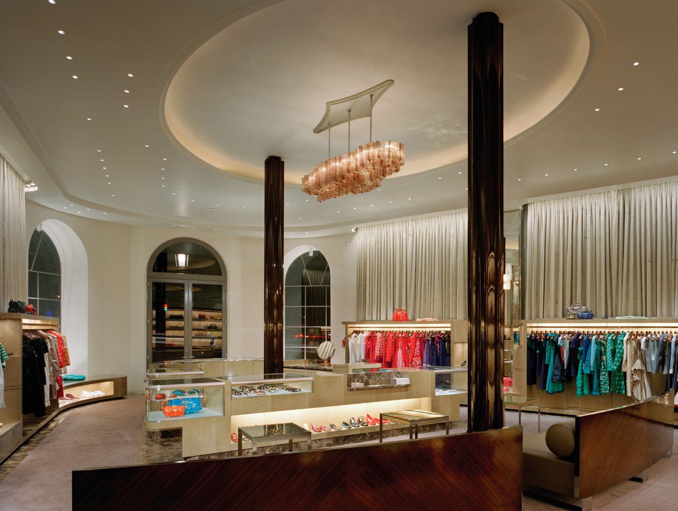 Marc Jacobs Los Angeles by Jaklitsch / Gardner Architects - Architizer
