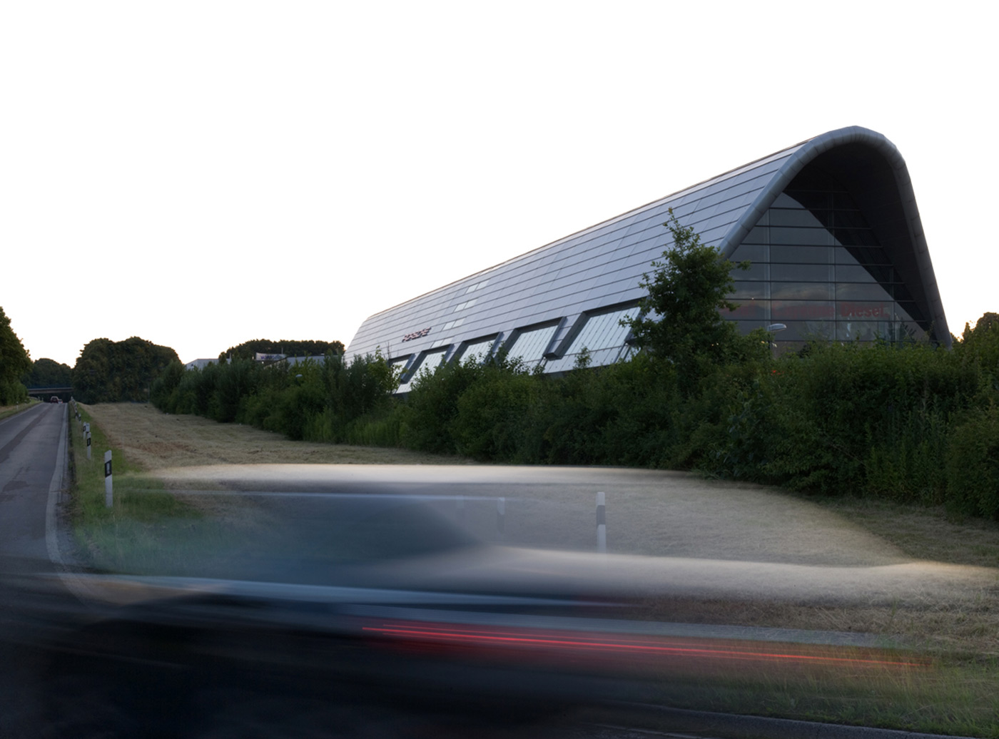 Porsche Center by PETERSEN ARCHITEKTEN - Architizer