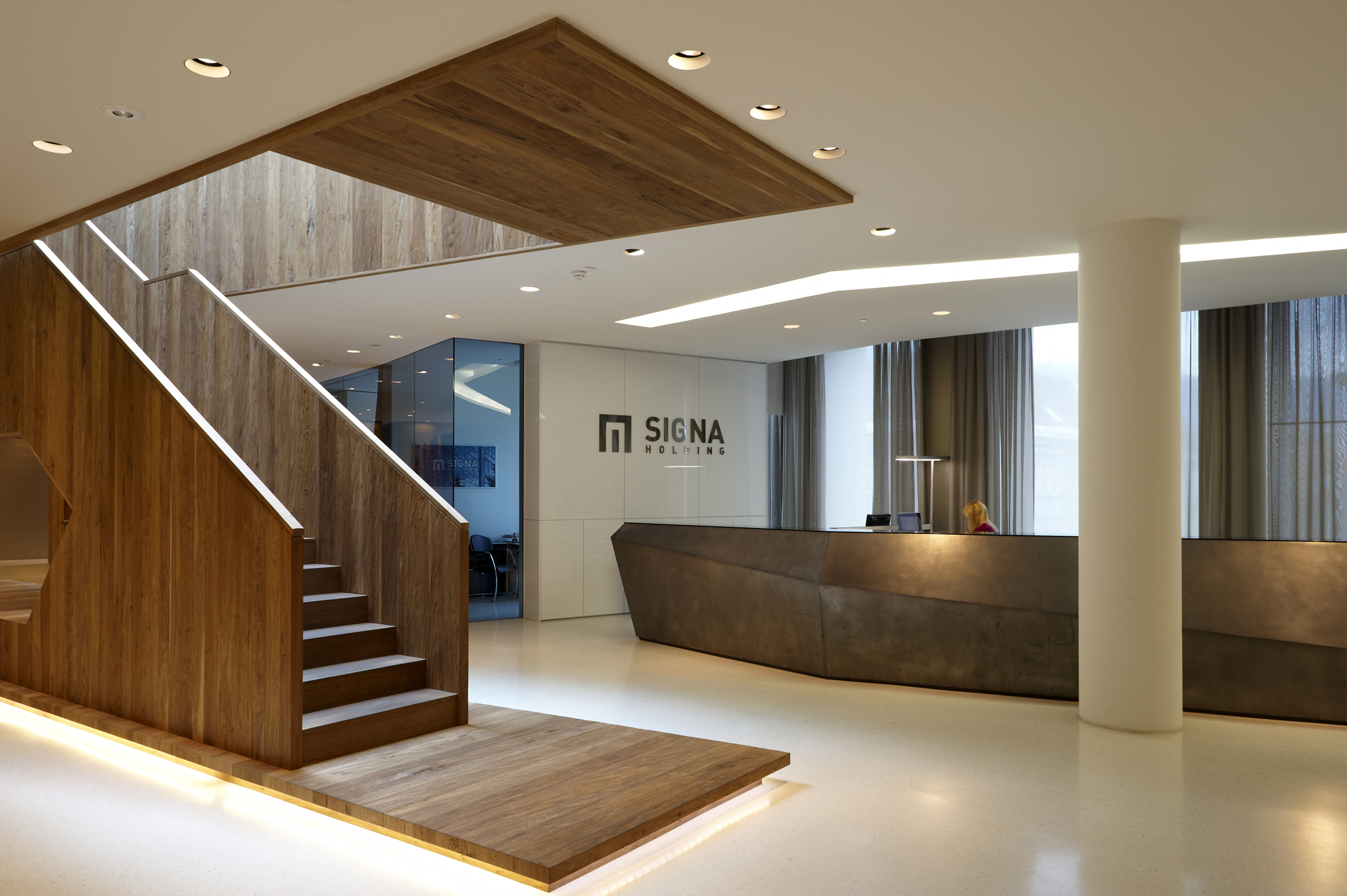 New Office Design, Signa Holding Headquarters, Innsbruck by landau ...