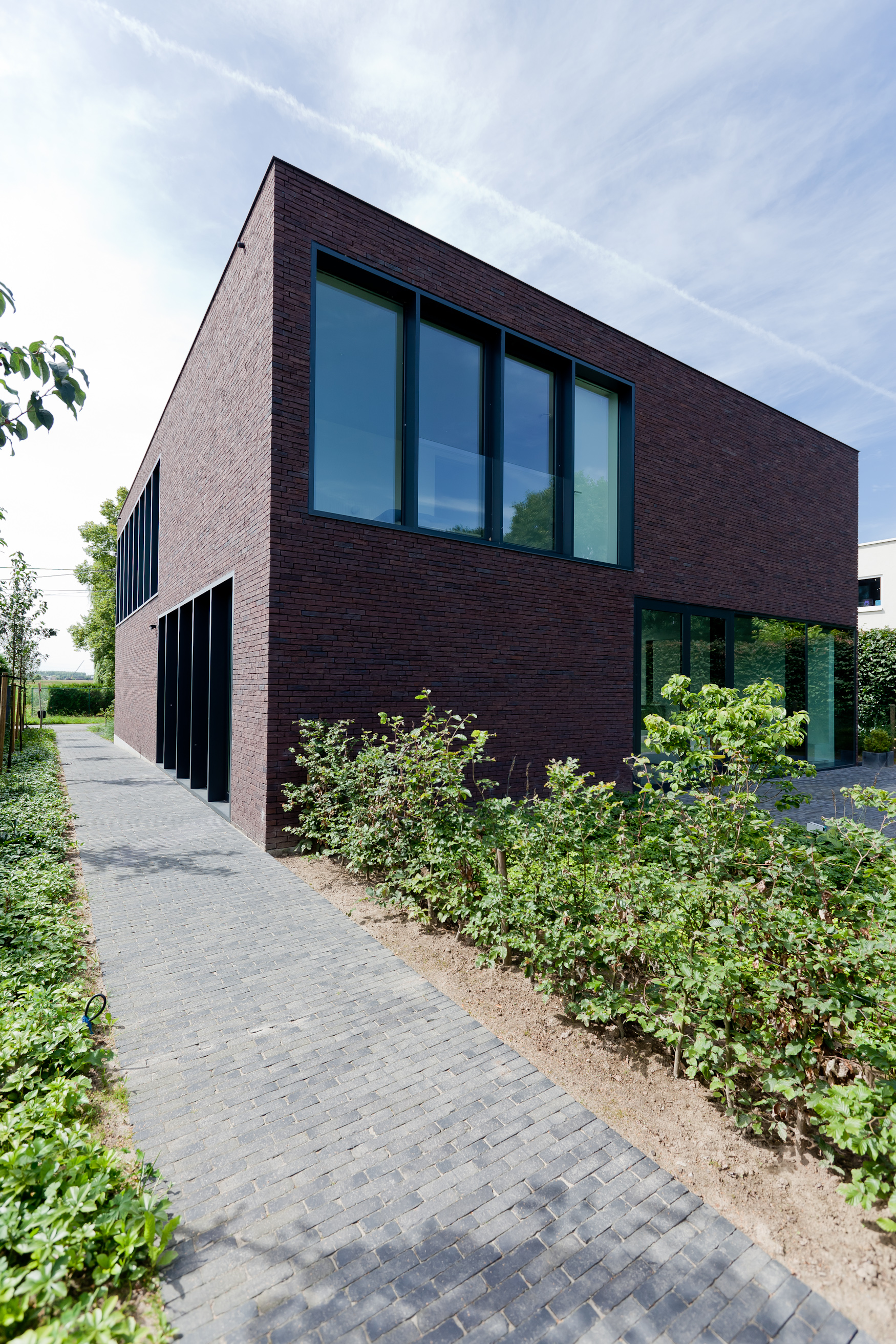 free-standing house by Areal Architecten - Architizer