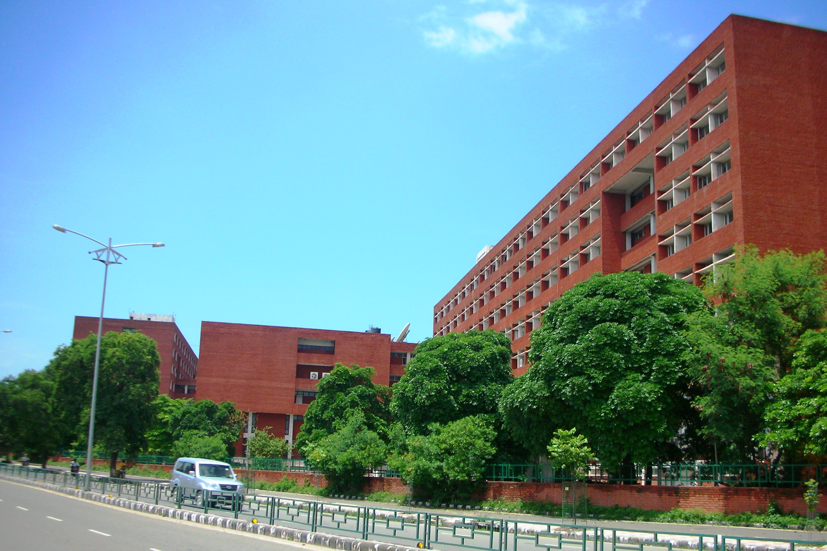 HIGH-RISE OFFICES IN MOHALI, PUNJAB (Control Design) - Architizer