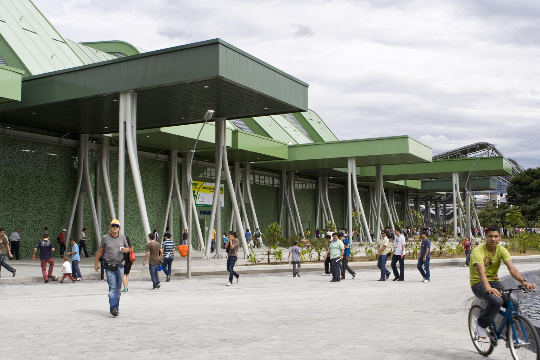 4 Sports scenarios by EL EQUIPO MAZZANTI - Architizer