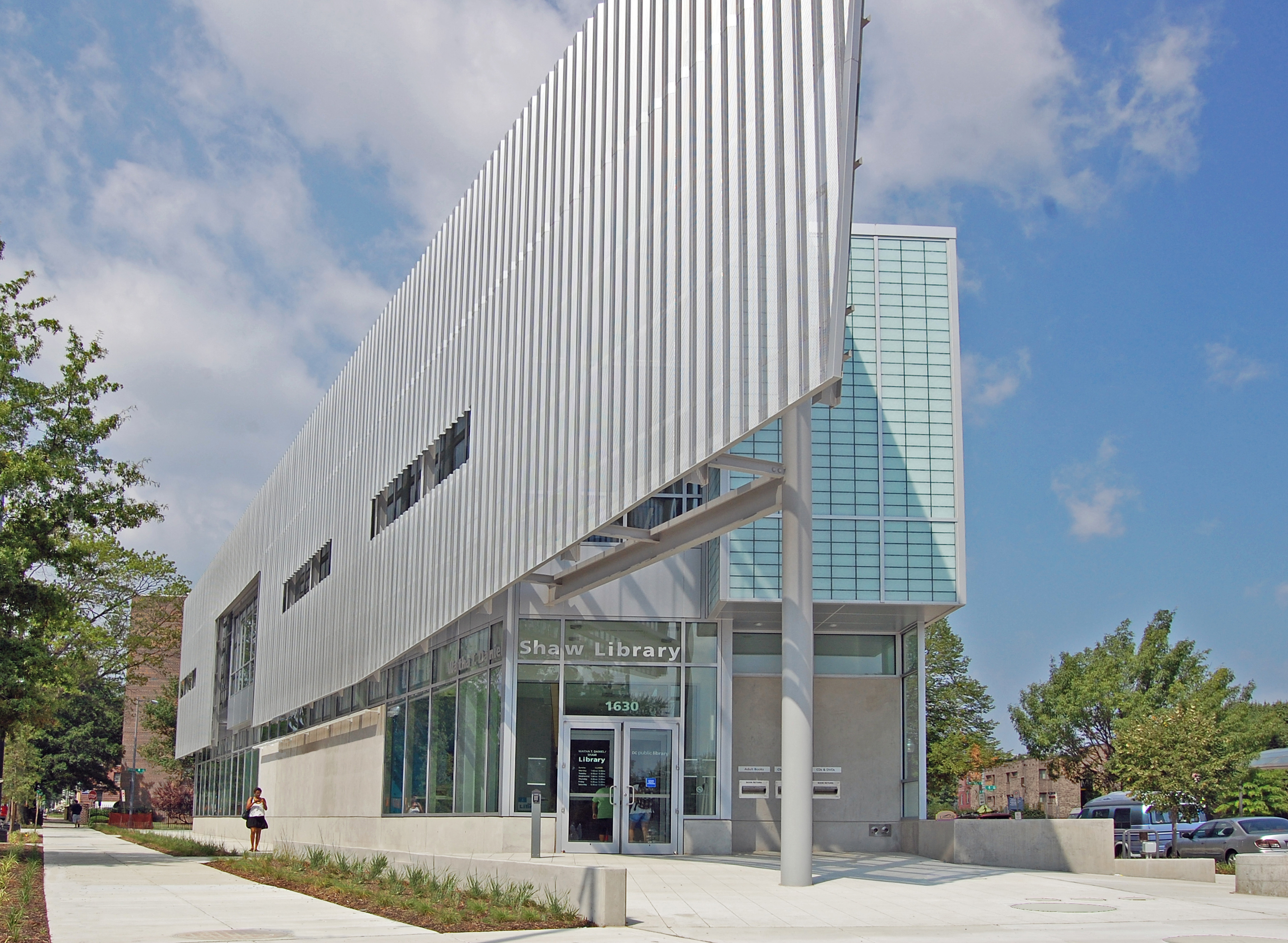Watha T. Daniel/Shaw Neighborhood Library by Davis Brody Bond LLP ...