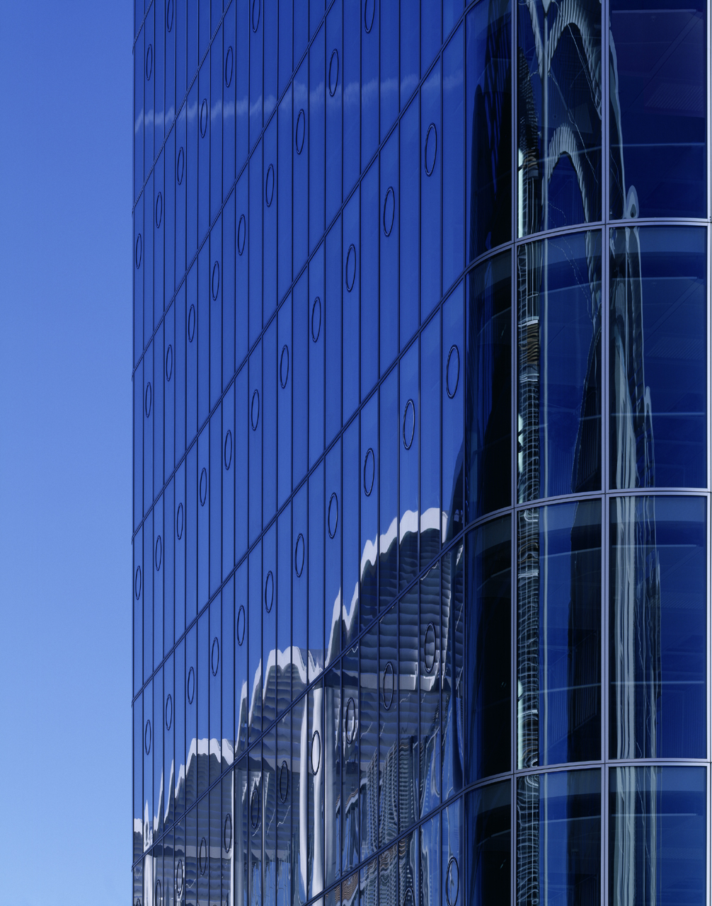 O2 Headquarters by ingenhoven associates - Architizer