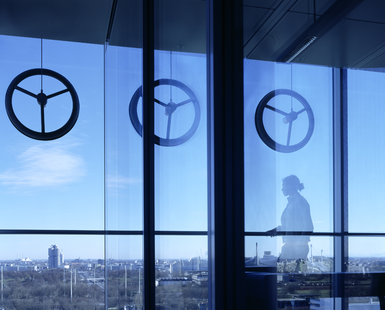 O2 Headquarters by ingenhoven associates - Architizer