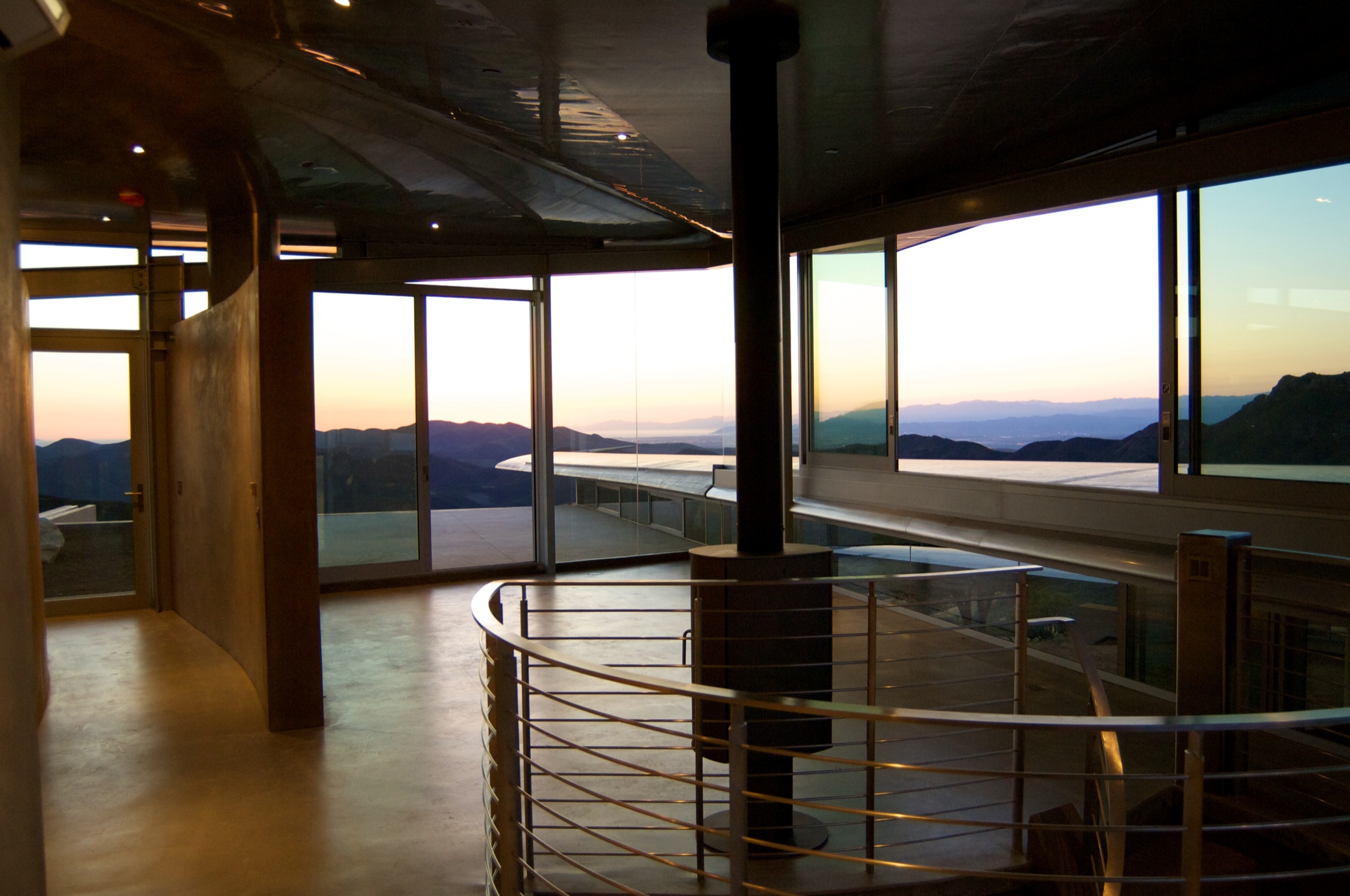 747 House by David Hertz Architects, Studio of Environmental ...