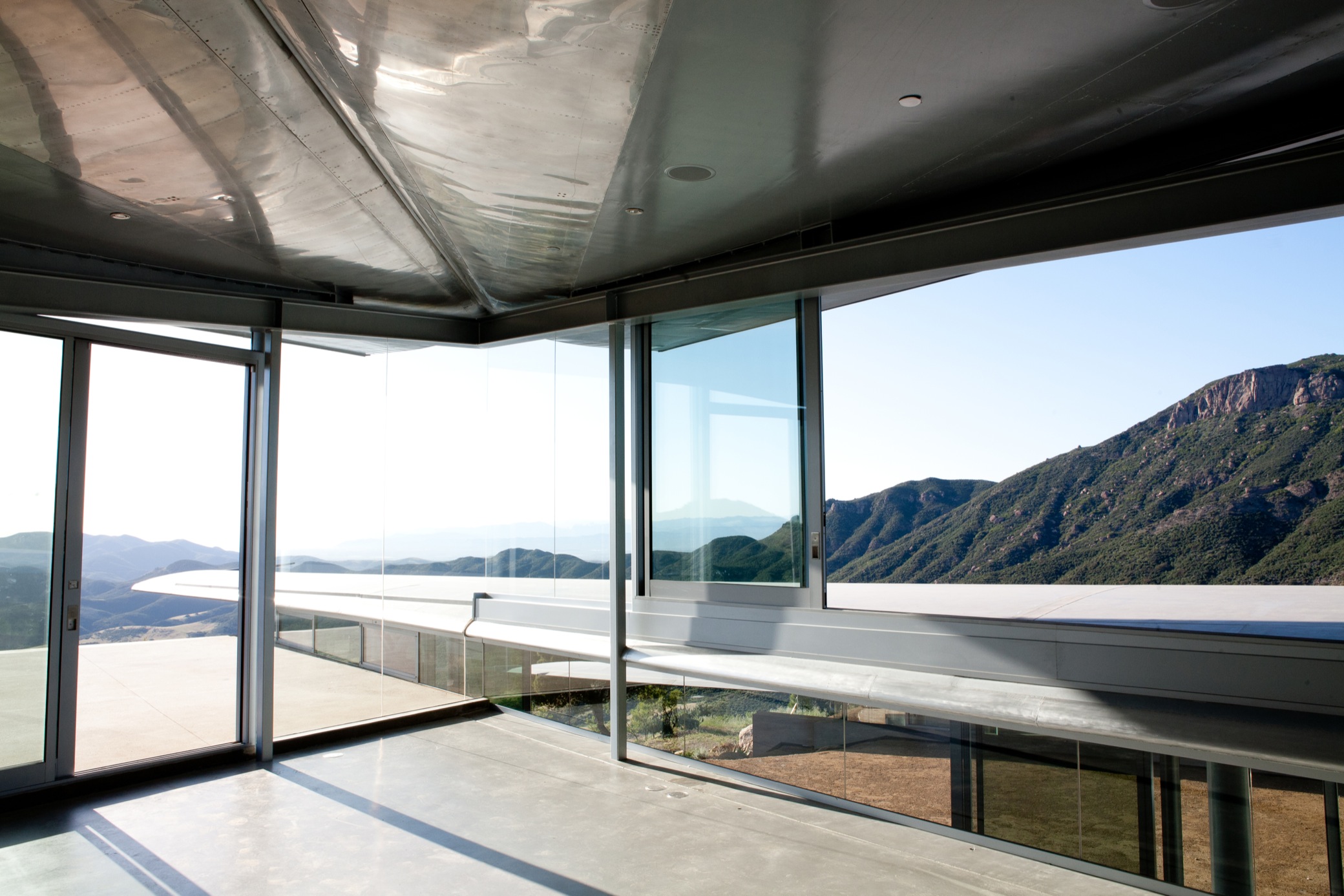 747 House by David Hertz Architects, Studio of Environmental ...