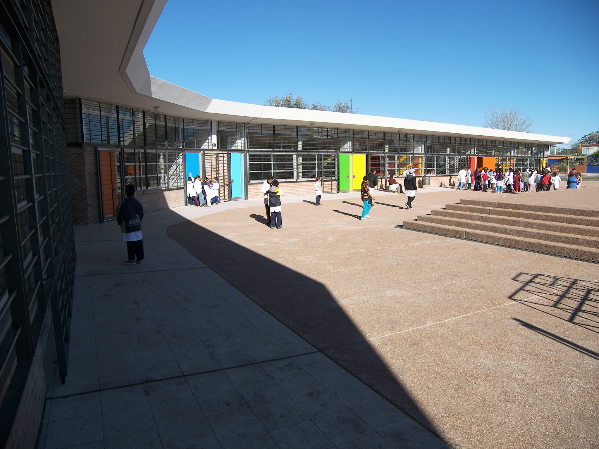 Public Elementary School nº 92 of Montevideo, Escuela nº92 de Tiempo ...