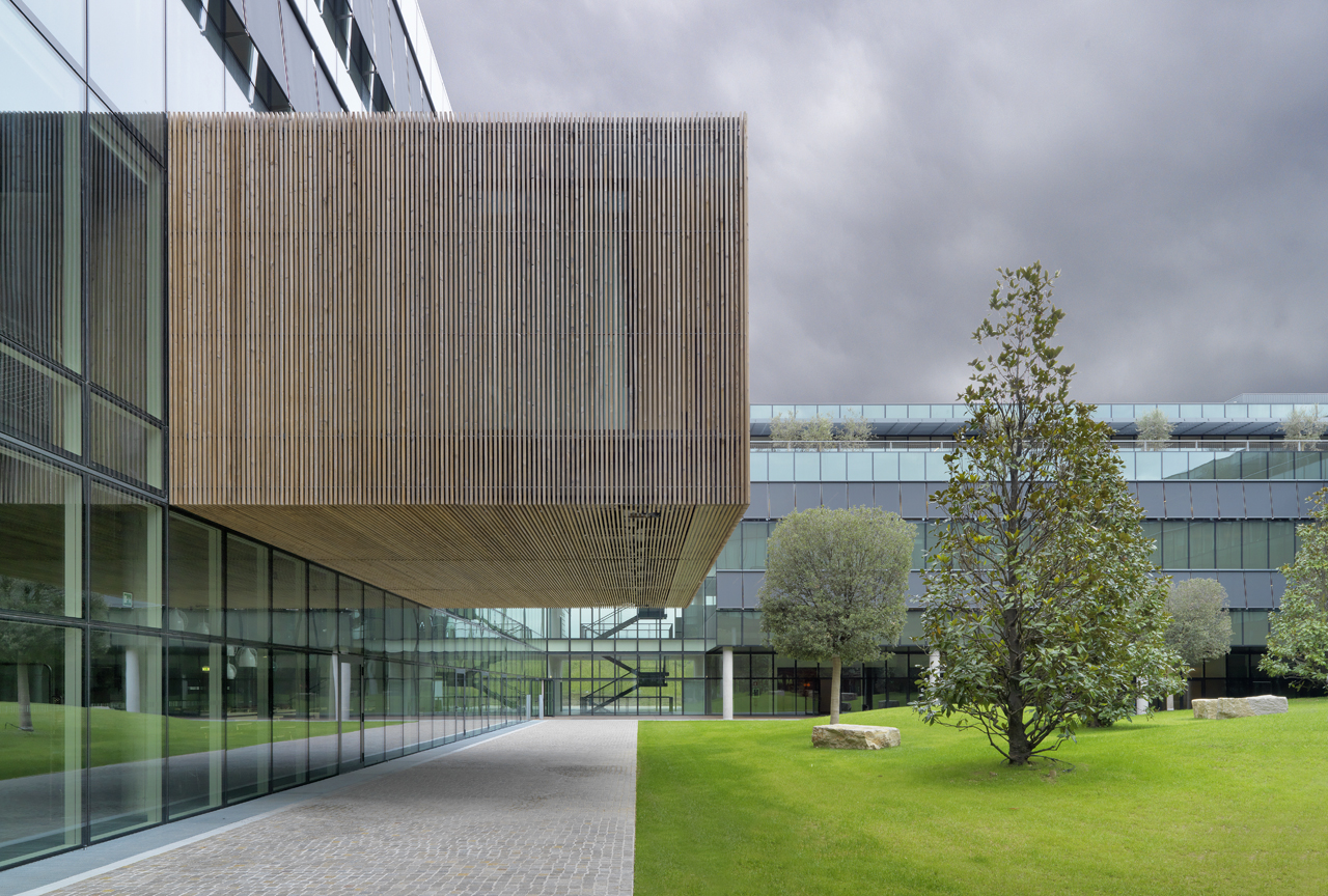 Idea 269885: Diesel Headquarters in Villa di Molvena, Italy - Architizer
