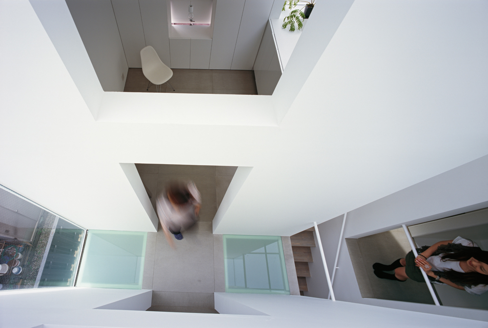 GAP-House by Tetsushi Tominaga Architect & Associates - Architizer