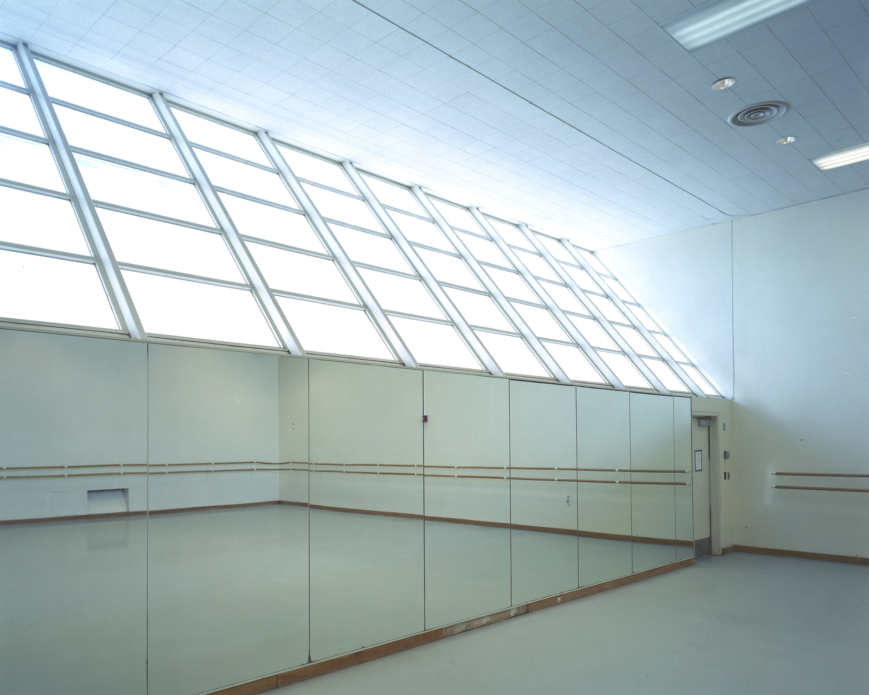 SUNY Purchase Dance Conservatory by Robert Siegel Architects - Architizer