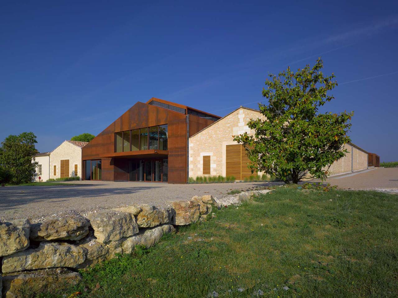 Chateau Barde-Haut winery by Nadau Lavergne Architectes - Architizer