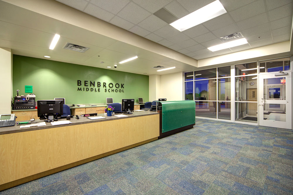 Benbrook Middle School - Architizer