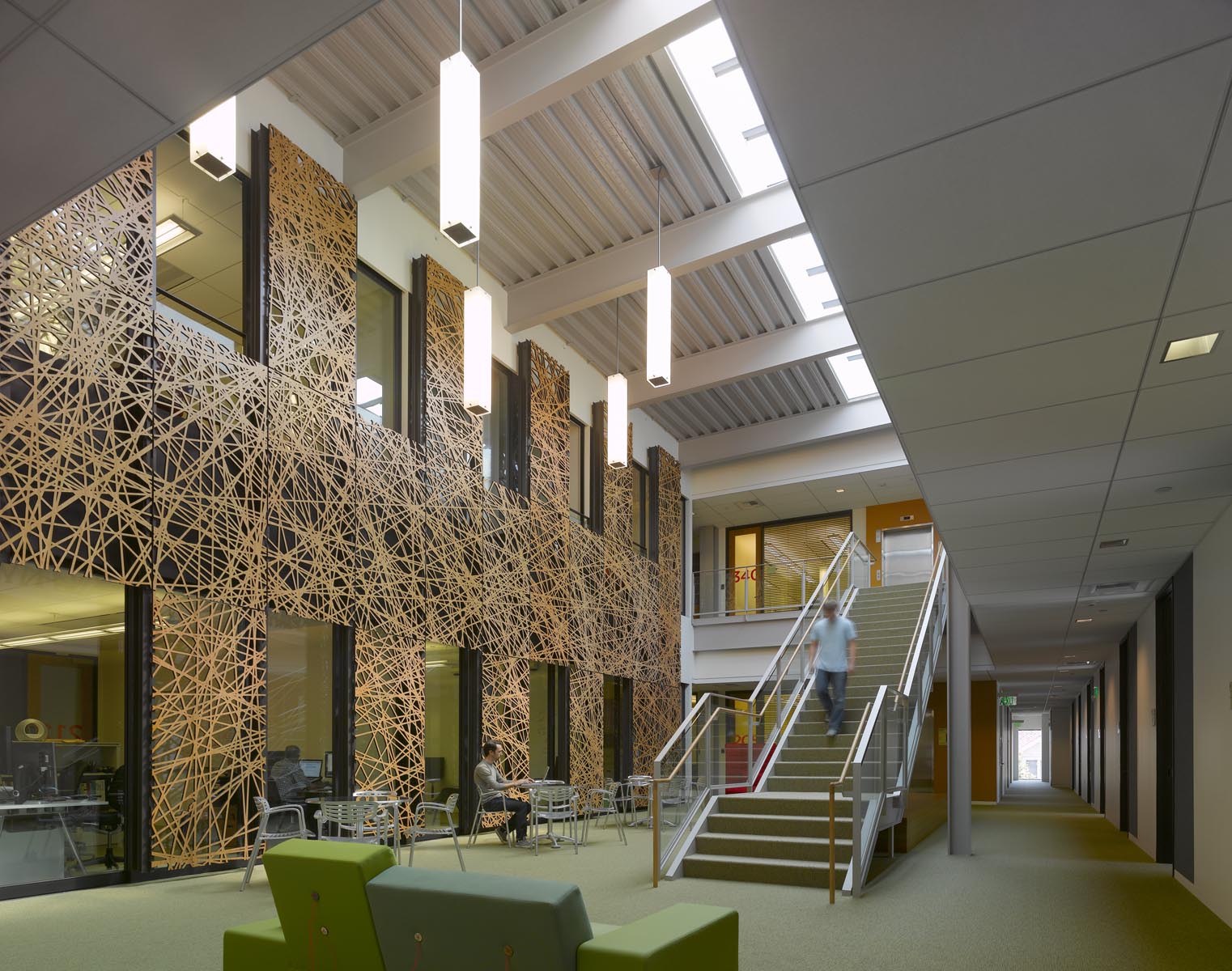 Walter and Leonore Annenberg Center for Information Science and ...