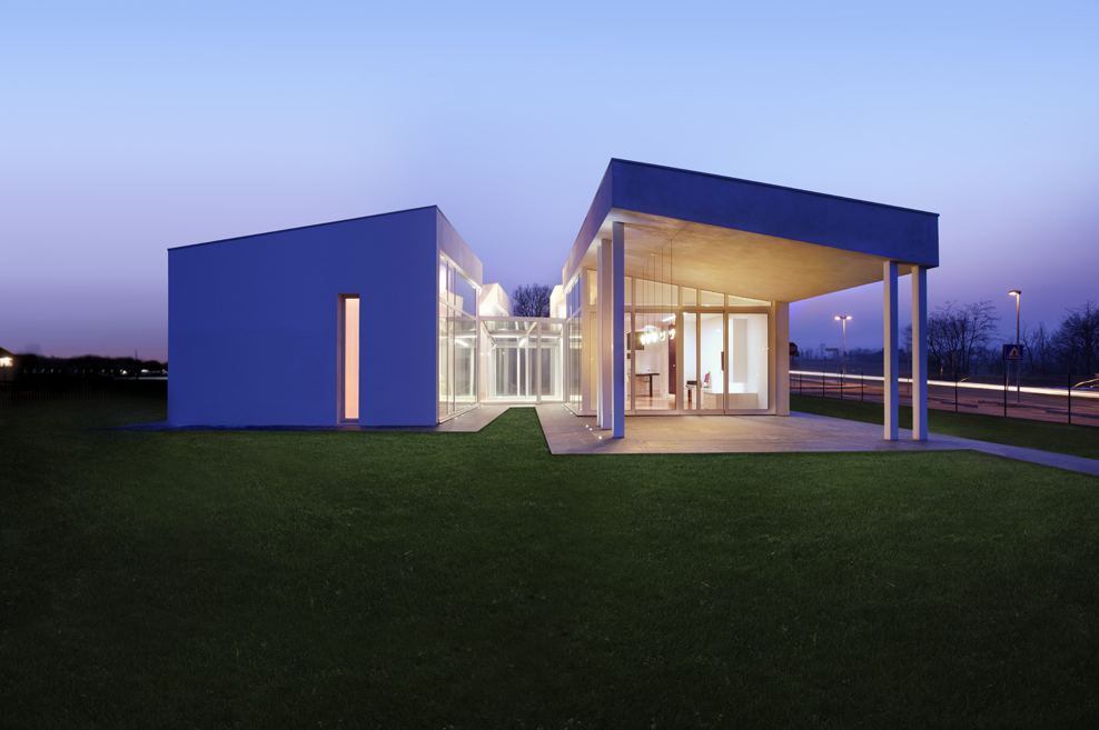 Hut Cut House by Bamboo Studio - Architizer