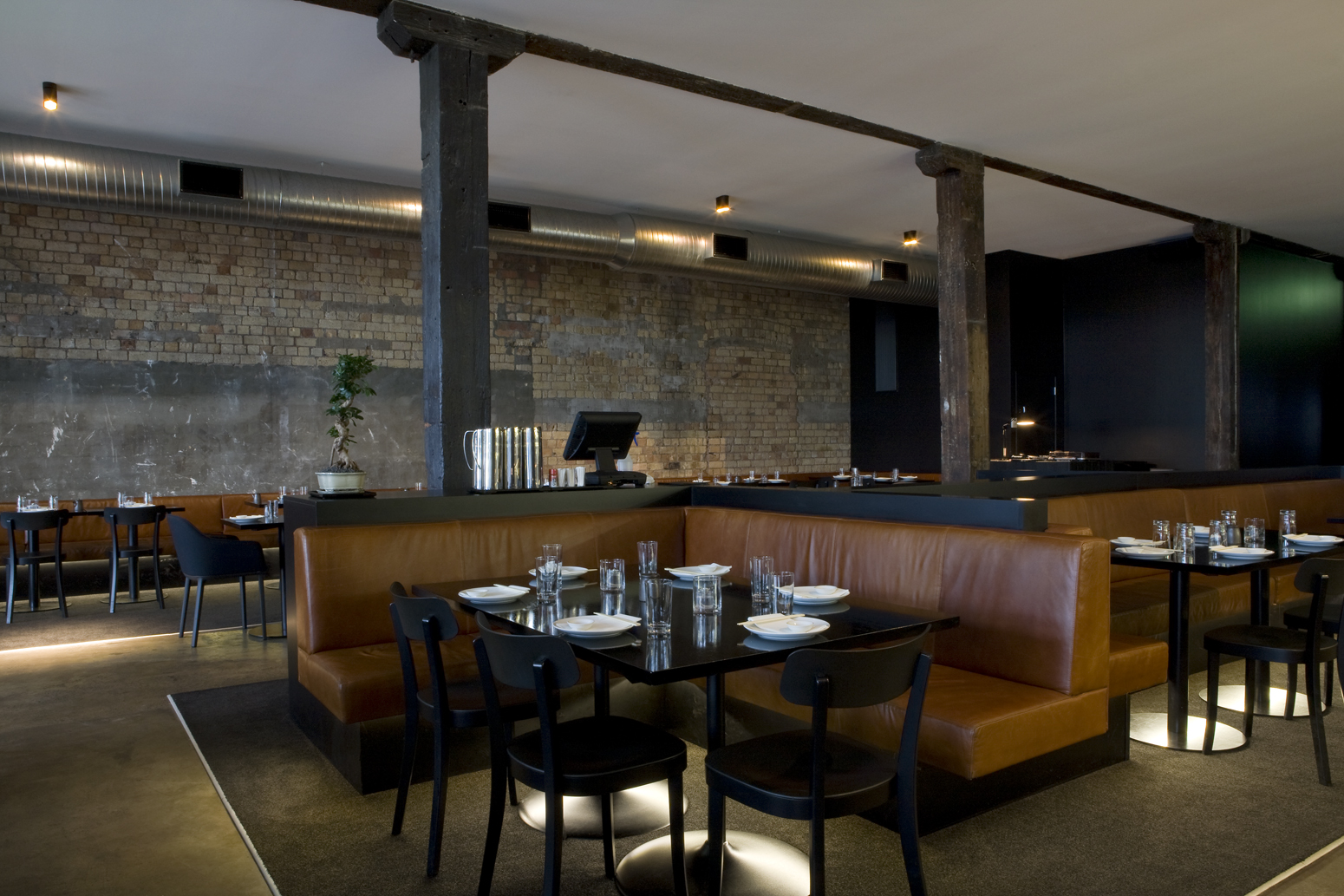 Ebisu Restaurant Auckland by Dorrington Atcheson Architects, Veneer Ltd ...