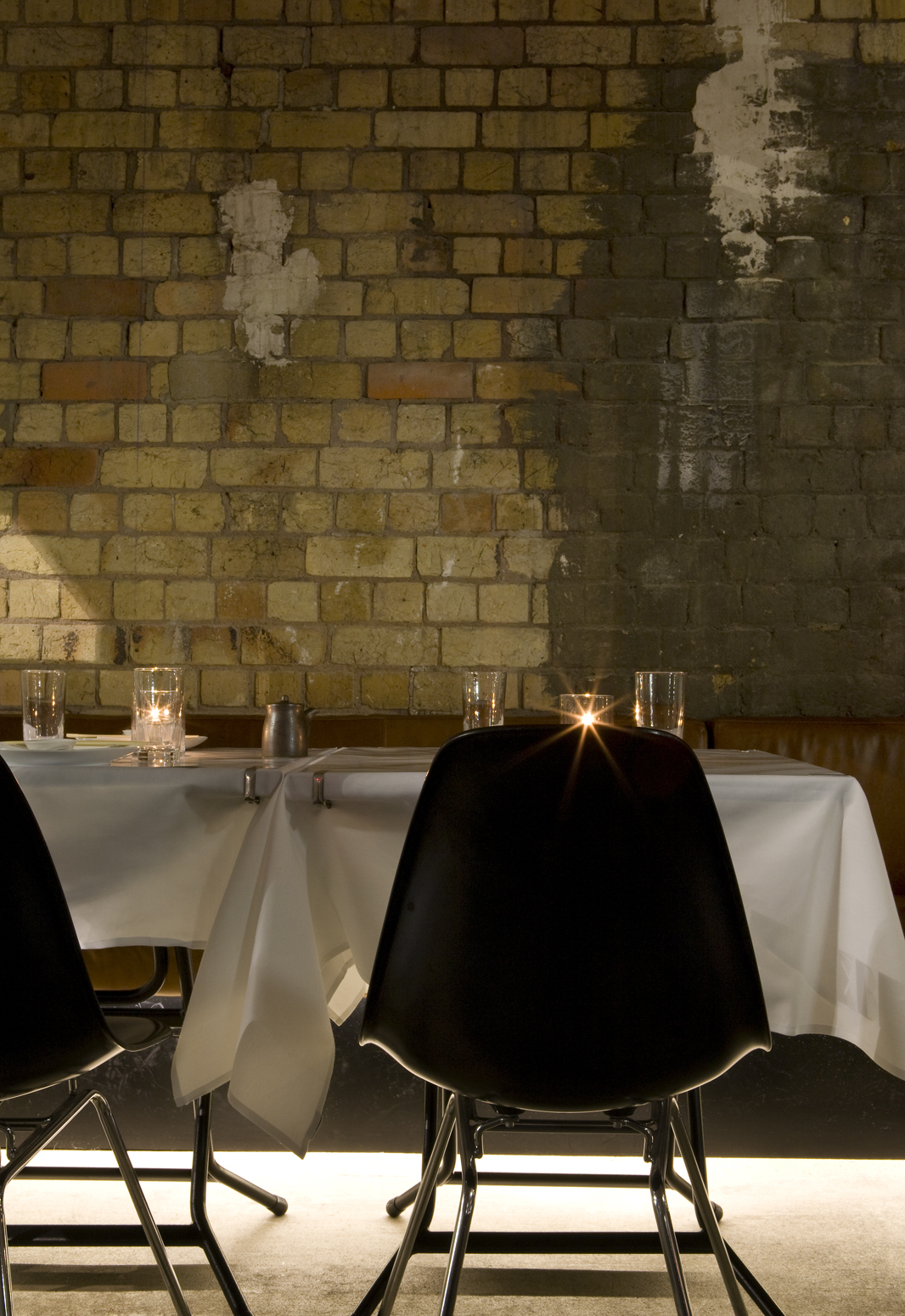 Ebisu Restaurant Auckland by Dorrington Atcheson Architects, Veneer Ltd ...