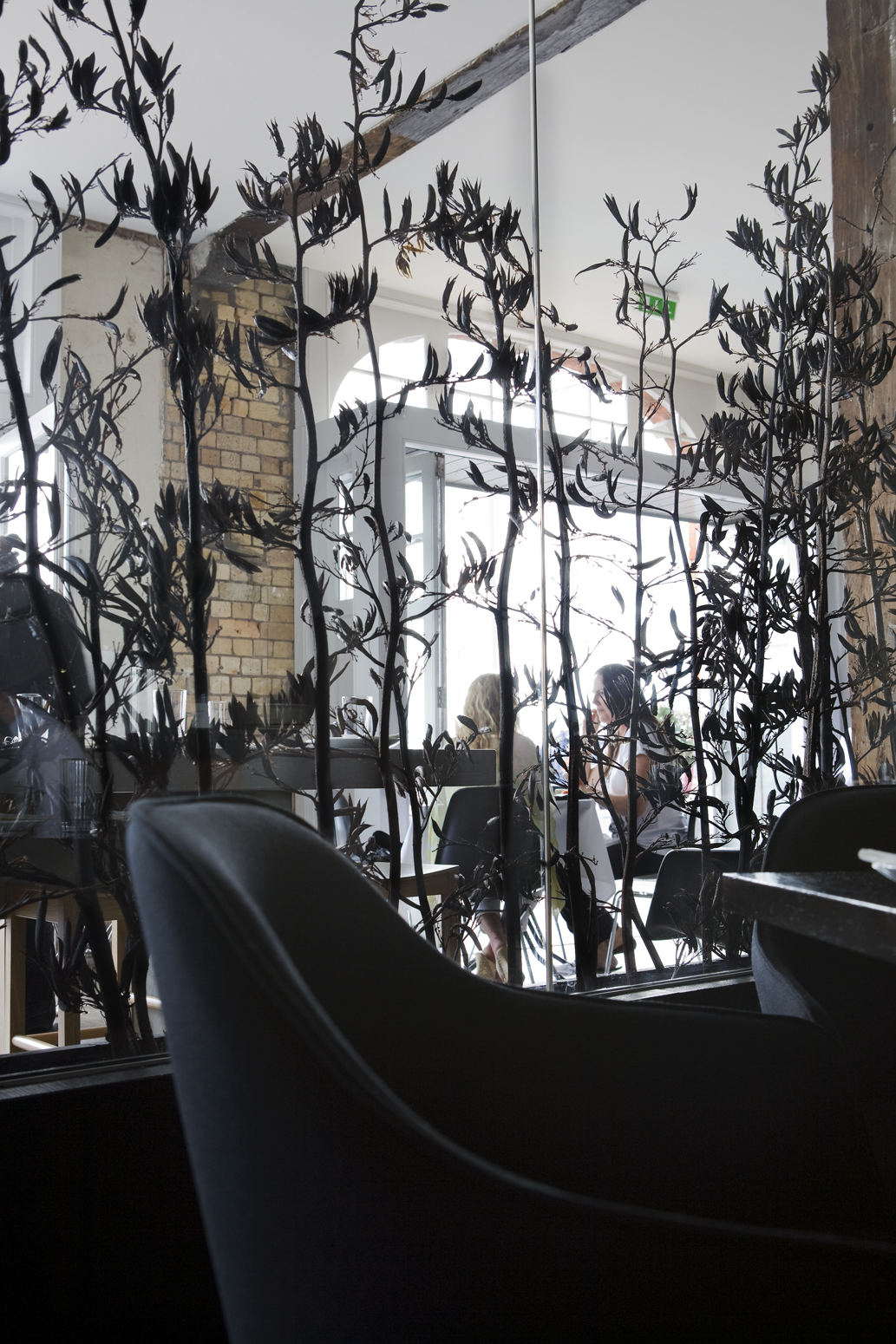 Ebisu Restaurant Auckland by Dorrington Atcheson Architects, Veneer Ltd ...