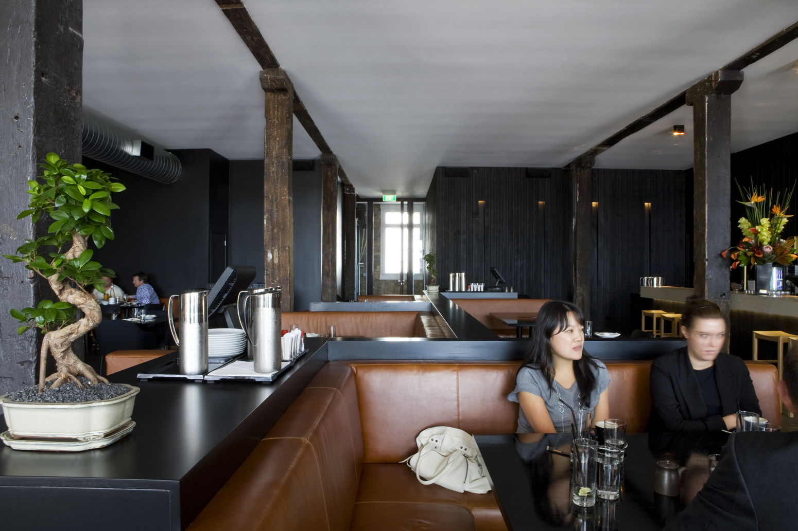 Ebisu Restaurant Auckland by Dorrington Atcheson Architects, Veneer Ltd ...