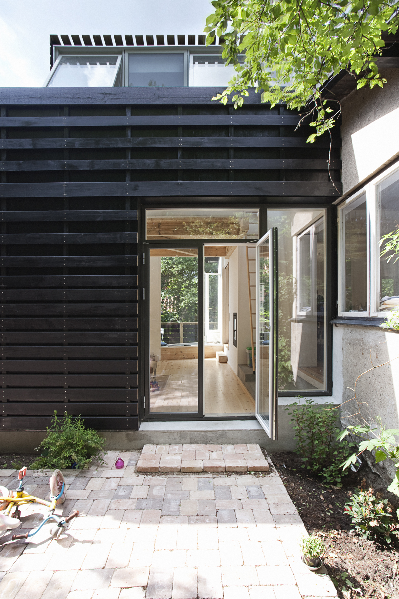 Cloudy House by LASC studio - Architizer